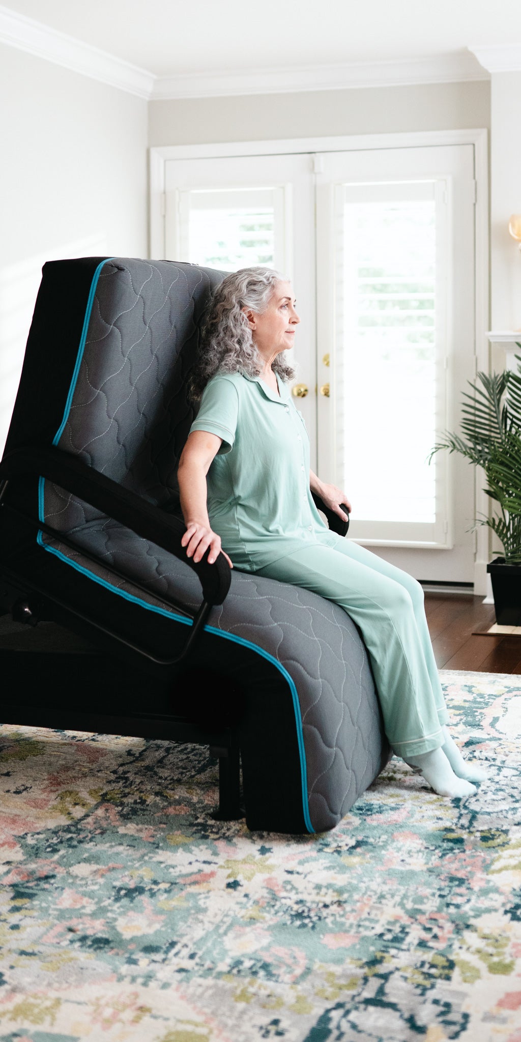 Do Doctors Recommend Adjustable Beds for Seniors? – EzLift Bed